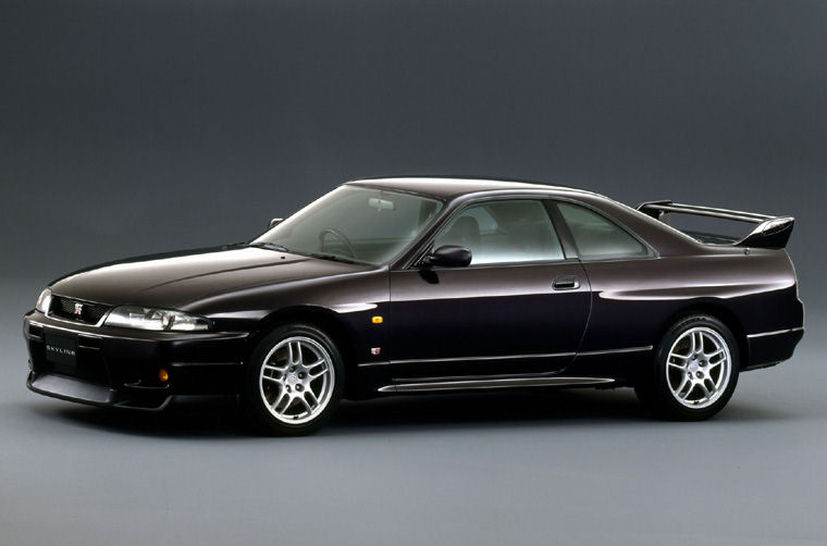 9th Generation Nissan Skyline: 1995 Nissan Skyline GT-R Coupe (BCNR33 ...